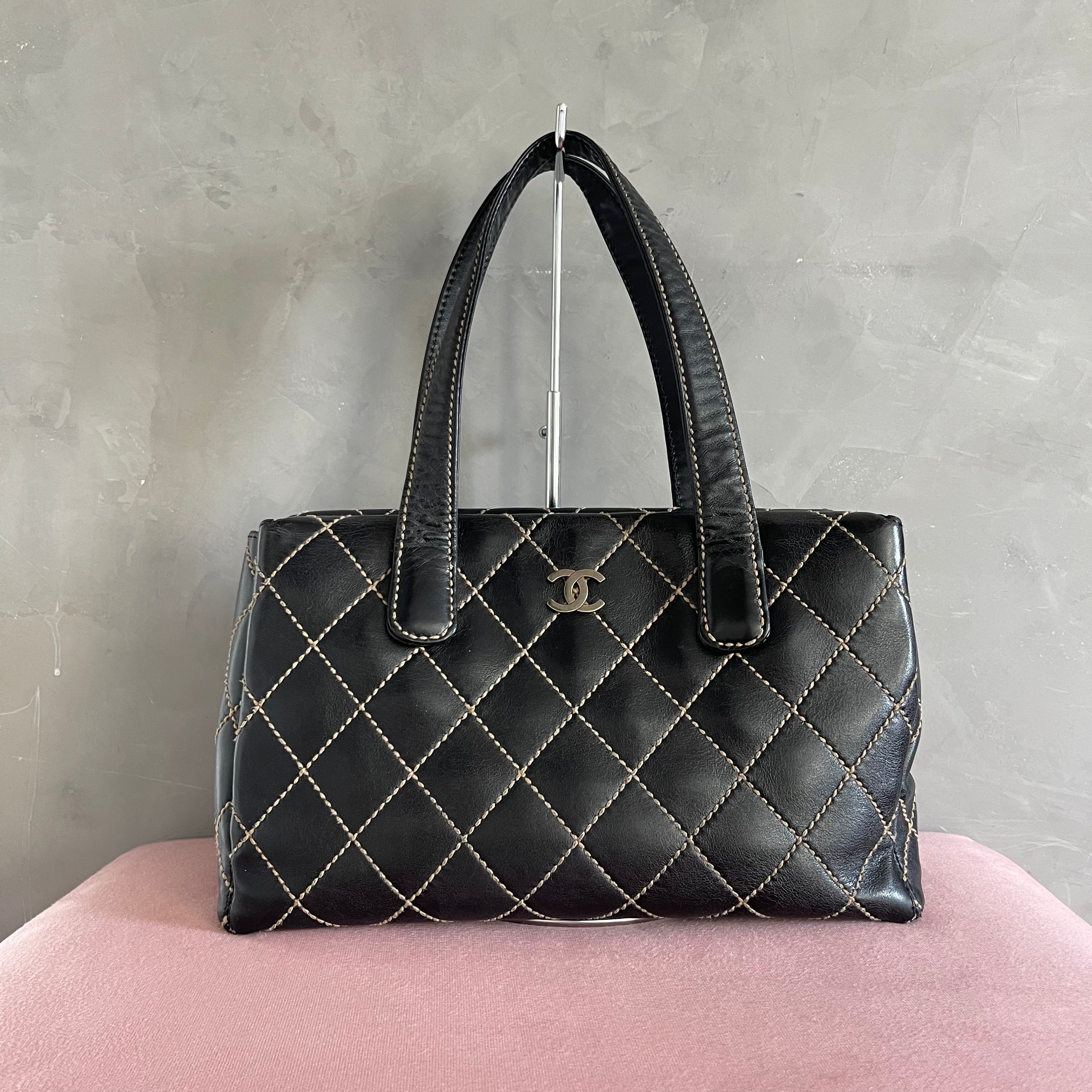 Chanel Stitch Shoulder Bag – seffvintage
